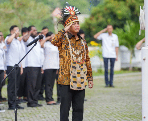 Koteka: A Timeless Symbol of Papua’s Highland Identity, Masculinity ...